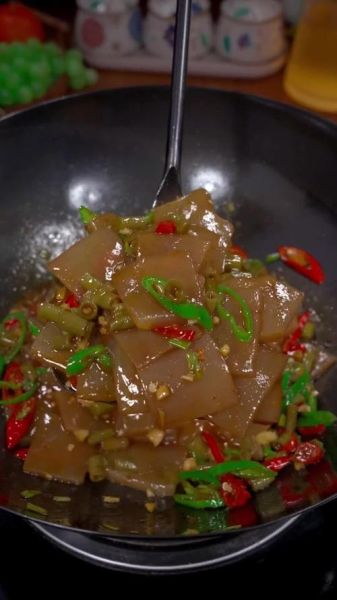 酸豇豆炒魔芋怎么做_酸豇豆炒魔芋热量高吗-第3张图片-山城妙识