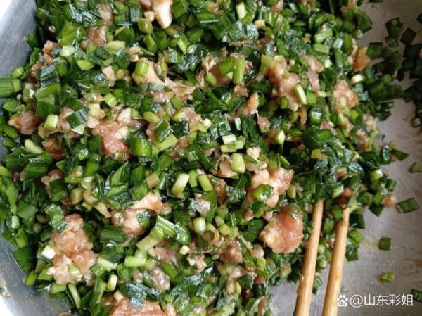 韭菜素三鲜馅怎么做_韭菜素三鲜馅放什么-第3张图片-山城妙识