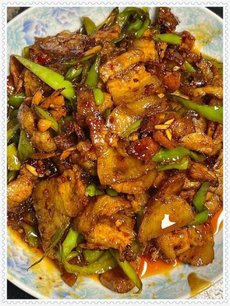 爆炒五花肉怎么做_家常做法步骤详解-第3张图片-山城妙识