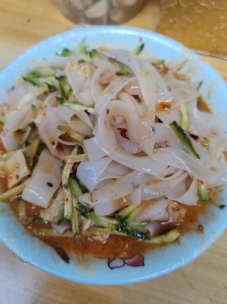 凉皮蒸出来太烂还粘_怎么补救-第2张图片-山城妙识