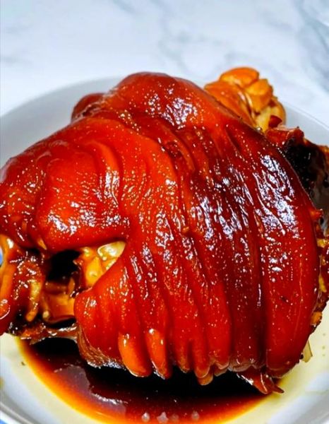 猪肘子怎么做才好吃_猪肘子最正宗的做法-第1张图片-山城妙识