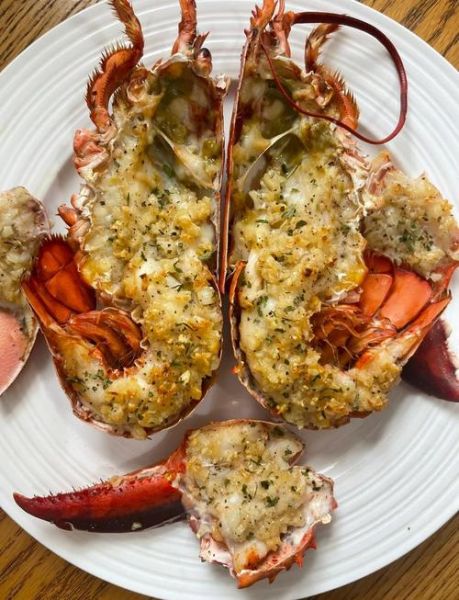 波士顿龙虾怎么做_波士顿龙虾蒸还是煮-第1张图片-山城妙识