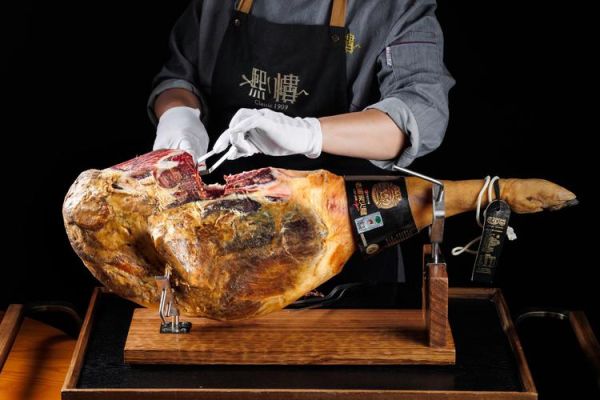 火腿火腿剧照哪里看_火腿火腿剧照高清下载-第2张图片-山城妙识