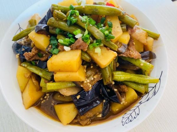 东北乱炖都放什么菜_正宗做法-第1张图片-山城妙识