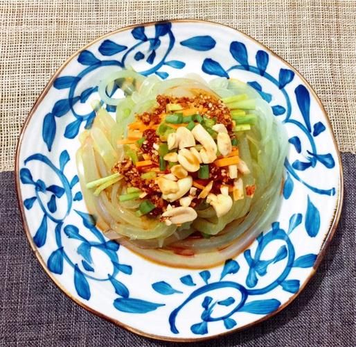 凉粉怎么做_自制凉粉视频教程-第3张图片-山城妙识