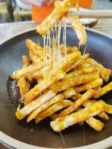 拔丝红薯是哪里的菜_拔丝红薯起源于哪个省-第3张图片-山城妙识