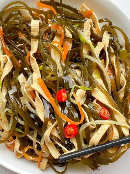 炒海带要不要先焯水_海带焯水多久才脆嫩-第2张图片-山城妙识