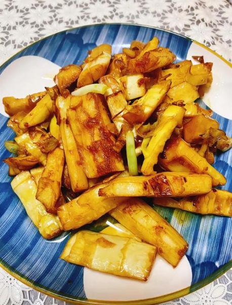 春笋怎么炒好吃_春笋炒前要不要焯水-第2张图片-山城妙识