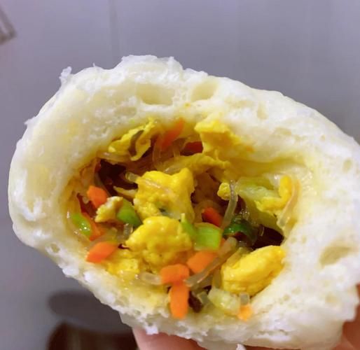 素菜包子怎么做_素馅包子蒸多久才松软-第2张图片-山城妙识