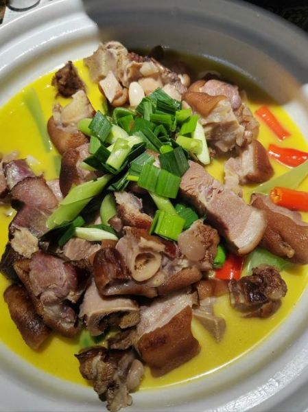 咸猪脚炖什么好吃_咸猪脚炖什么最香-第1张图片-山城妙识 咸猪脚炖什么好吃_咸猪脚炖什么最香-第1张图片-山城妙识