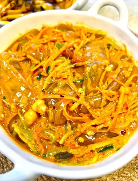 拉皮还要用开水焯一下吗_东北拉皮焯水正确做法-第2张图片-山城妙识