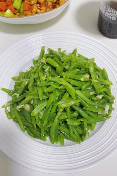 素炒刀豆怎么炒才脆_刀豆焯水几分钟才熟-第1张图片-山城妙识