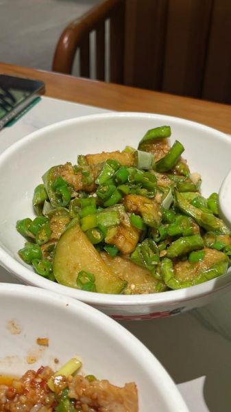 炒青茄子怎么做_青茄子要不要去皮-第1张图片-山城妙识 炒青茄子怎么做_青茄子要不要去皮-第1张图片-山城妙识