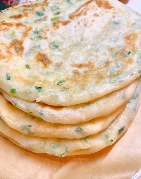 烫面油饼怎么做才软_烫面油饼为什么发硬-第1张图片-山城妙识