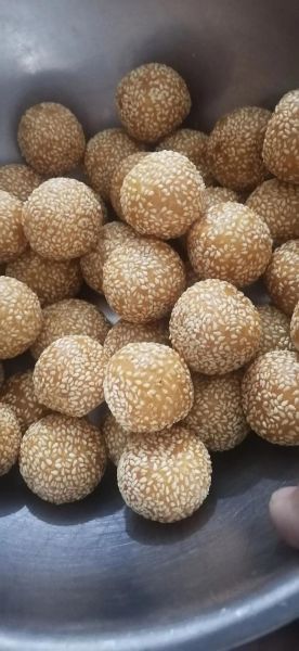 炸麻圆的做法和配方窍门_如何让麻圆空心不炸裂-第2张图片-山城妙识