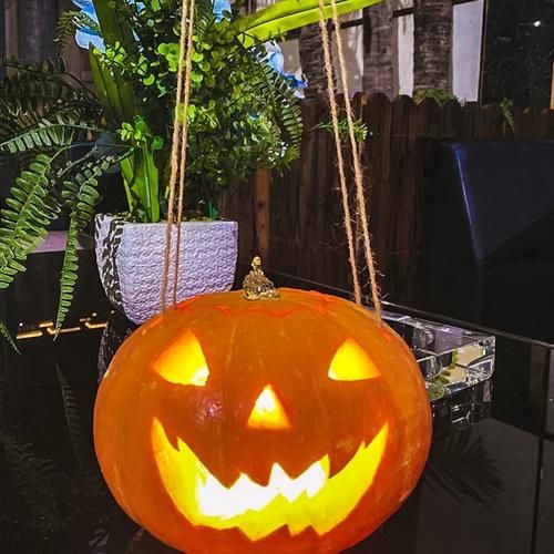 小南瓜灯怎么制作_南瓜灯雕刻教程-第3张图片-山城妙识