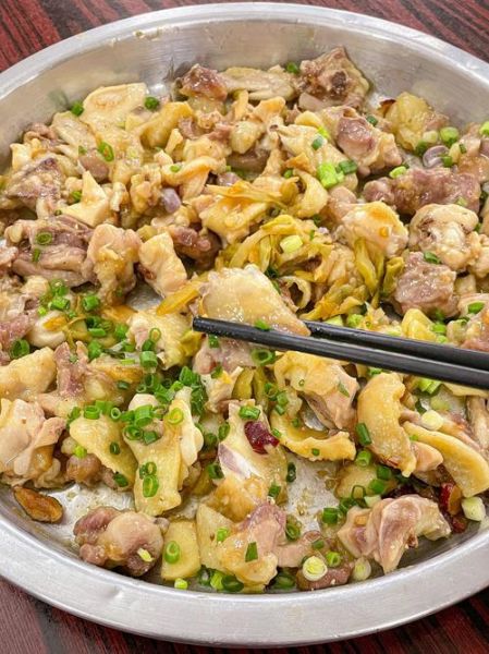 清蒸鸡怎么做才嫩滑_清蒸鸡蒸多久才熟-第3张图片-山城妙识 清蒸鸡怎么做才嫩滑_清蒸鸡蒸多久才熟-第3张图片-山城妙识