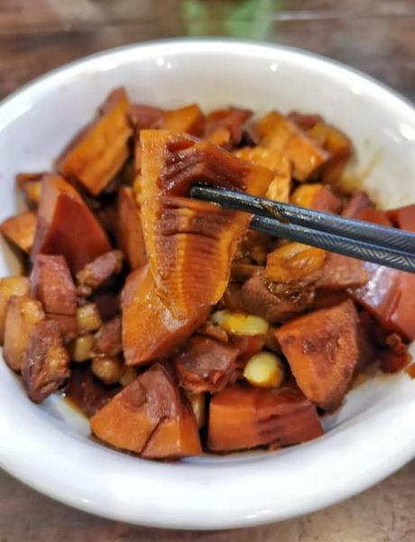 春笋烧肉怎么做_春笋烧肉的家常做法大全-第2张图片-山城妙识