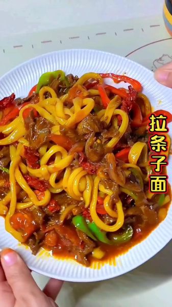 拉条子怎么拉得细又圆_拉条子怎么拉得细又圆的技巧-第3张图片-山城妙识