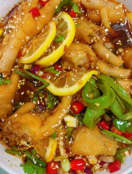 凉拌凤爪怎么做才好吃_酸辣凤爪的正宗做法-第1张图片-山城妙识