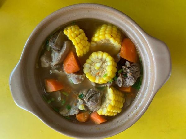 排骨胡萝卜怎么炖才软烂_排骨胡萝卜汤的家常做法-第2张图片-山城妙识