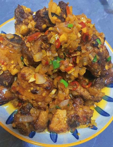 麻辣火锅排骨怎么做_麻辣火锅排骨好吃吗-第1张图片-山城妙识