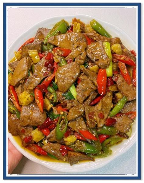 青椒炒猪肝怎么炒好吃_猪肝不腥又嫩的秘诀-第2张图片-山城妙识