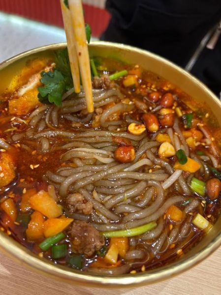 重庆酸辣粉图片大全_正宗酸辣粉长什么样-第1张图片-山城妙识 重庆酸辣粉图片大全_正宗酸辣粉长什么样-第1张图片-山城妙识