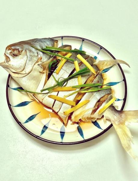 金鲳鱼怎么蒸好吃_金鲳鱼清蒸步骤-第1张图片-山城妙识