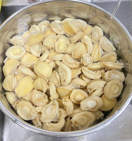 干鲍鱼汤的做法_干鲍鱼怎么泡发-第2张图片-山城妙识