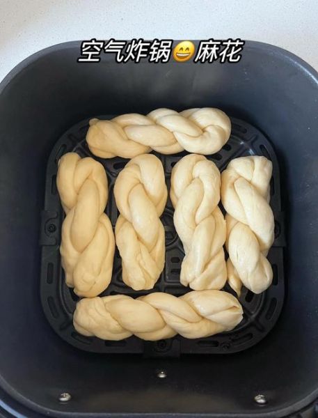 家庭麻花怎么做_家庭麻花配方比例-第2张图片-山城妙识