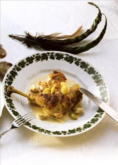 红酒烩鸡在线观看_哪里能看高清完整版-第1张图片-山城妙识