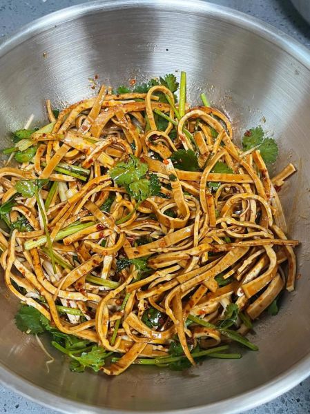 豆干怎么做好吃_家常凉菜豆干做法大全-第2张图片-山城妙识