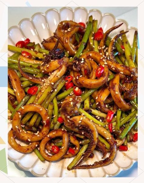 辣炒鱿鱼怎么炒才嫩_辣炒鱿鱼要不要焯水-第2张图片-山城妙识