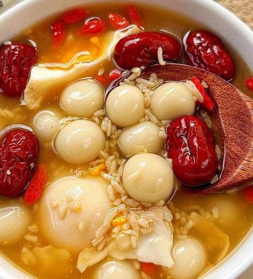 醪糟汤圆蛋花汤怎么做_醪糟汤圆蛋花汤的做法窍门-第2张图片-山城妙识