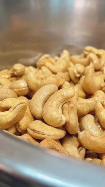 腰果怎么炒好吃_腰果的做法大全-第1张图片-山城妙识