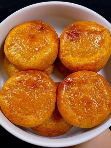 南瓜饼怎么做才好吃_南瓜饼外酥里嫩秘诀-第1张图片-山城妙识