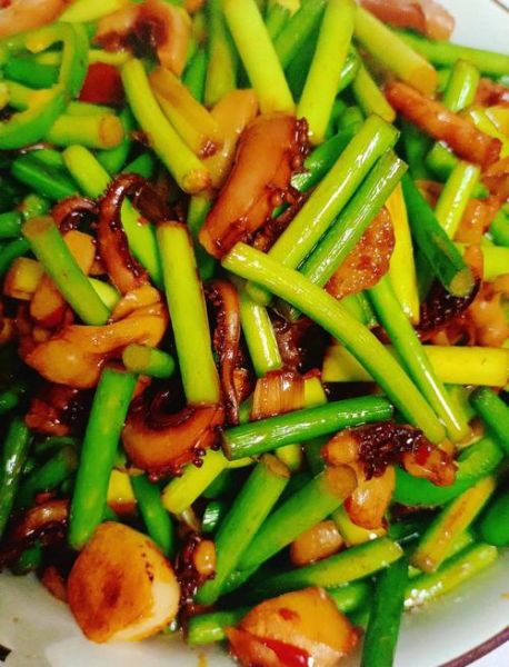 新鲜鱿鱼怎么炒好吃_鱿鱼炒多久才嫩-第3张图片-山城妙识