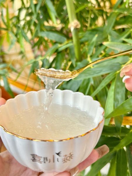 燕窝怎么做最好吃_燕窝炖多久口感最佳-第3张图片-山城妙识 燕窝怎么做最好吃_燕窝炖多久口感最佳-第3张图片-山城妙识