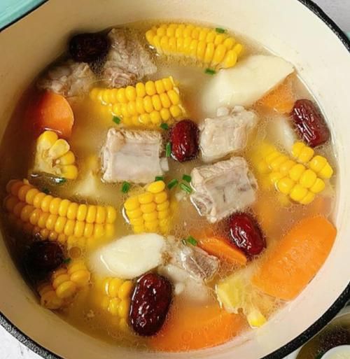 板栗玉米排骨汤怎么做_排骨汤怎么炖好喝不腥-第2张图片-山城妙识