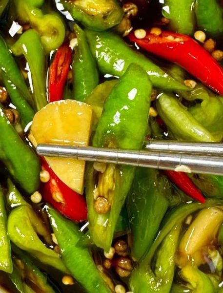 腌辣椒咸菜怎么做_腌辣椒咸菜的做法大全-第1张图片-山城妙识