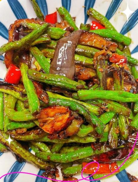 豆角烧茄子怎么做不黑又入味_饭店大厨的3个关键窍门-第2张图片-山城妙识