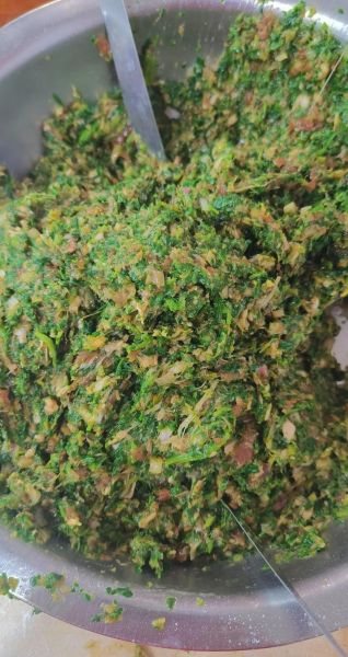 荠菜饺子怎么做最好吃_荠菜饺子馅怎么调才鲜嫩-第3张图片-山城妙识