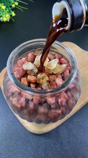 醋泡花生的做法_醋泡花生有什么功效-第1张图片-山城妙识 醋泡花生的做法_醋泡花生有什么功效-第1张图片-山城妙识