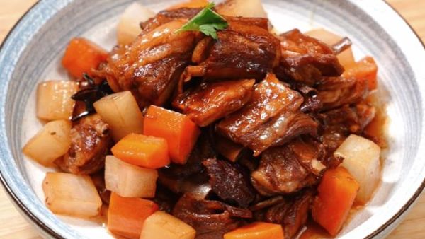 红烧羊排怎么做简单又好吃_家常红烧羊排做法-第3张图片-山城妙识