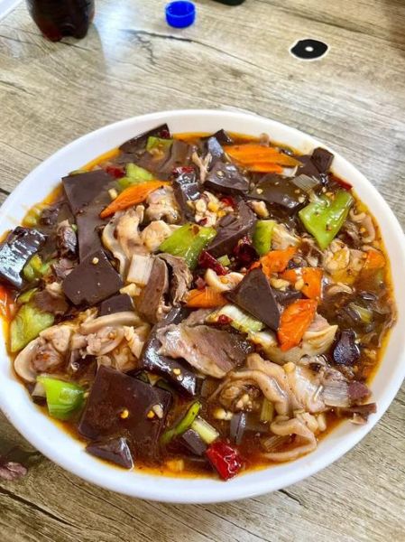 大葱炒猪血怎么做_大葱炒猪血的家常做法-第3张图片-山城妙识 大葱炒猪血怎么做_大葱炒猪血的家常做法-第3张图片-山城妙识