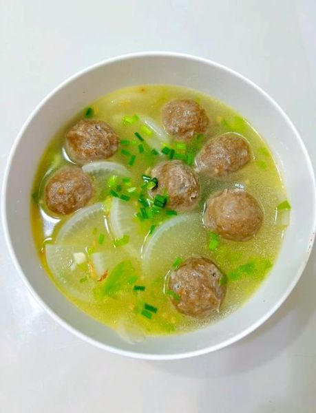萝卜牛肉丸子汤的做法_萝卜牛肉丸子汤怎么做好吃-第1张图片-山城妙识