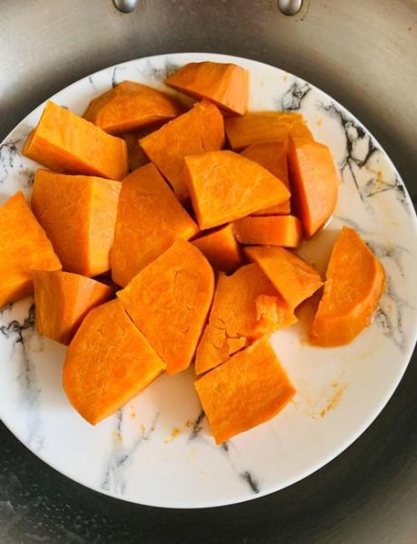 蒸熟的红薯怎么保存_蒸红薯可以做什么甜品-第2张图片-山城妙识 蒸熟的红薯怎么保存_蒸红薯可以做什么甜品-第2张图片-山城妙识