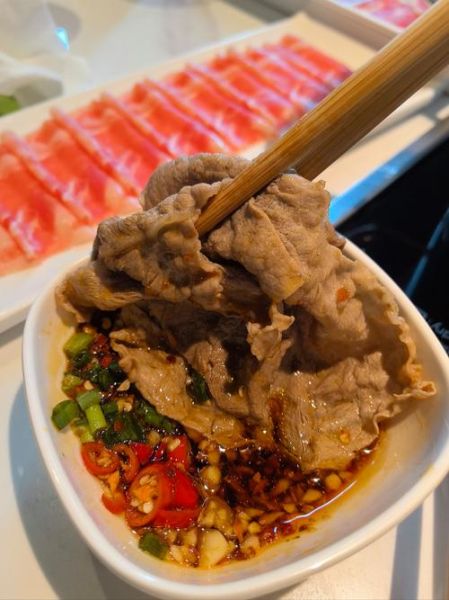 火锅牛肉怎么做比较嫩_涮多久口感最佳-第1张图片-山城妙识