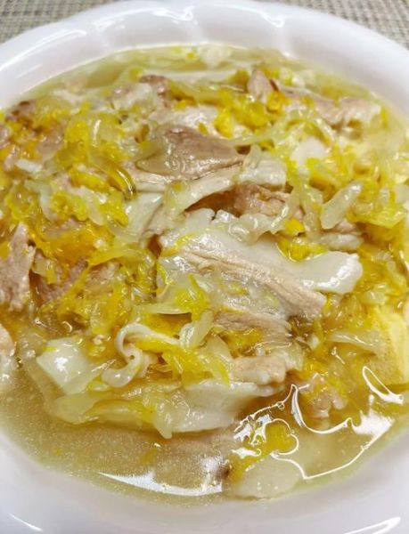 酸菜炖肉怎么做_酸菜炖肉的家常做法-第1张图片-山城妙识 酸菜炖肉怎么做_酸菜炖肉的家常做法-第1张图片-山城妙识